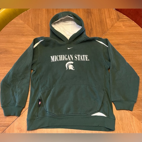 Nike | Tops | Vintage Nike Michigan State Spartans Center Swoosh Hoodie ...